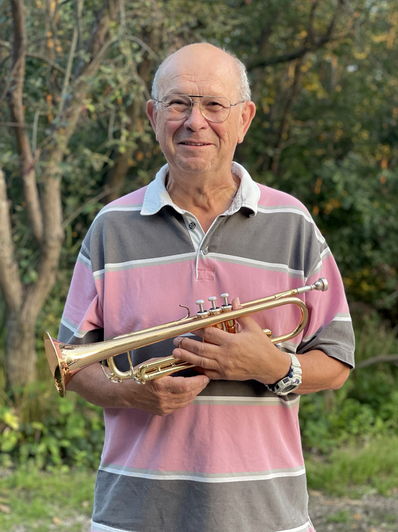 Meet The Band – 1st Class Brass
